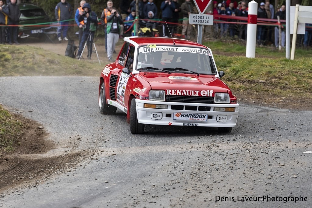 Les équipages avec leurs voitures en VHC et VHRS du 2e rallye HVA 2023 - ASA Centaure